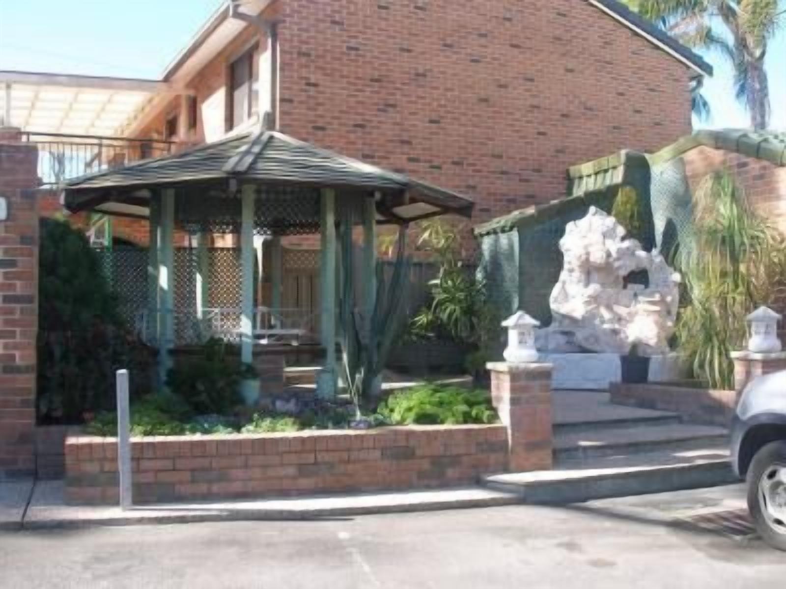 MOUNT KURING GAI MOTEL | ⋆⋆⋆ | MOUNT KURING-GAI, AUSTRALIA | SEASON ...